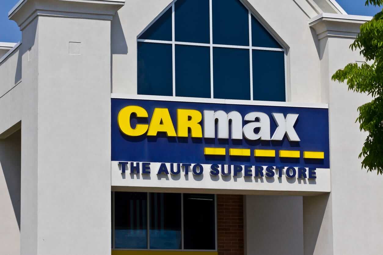 Are Wall Street Analysts Bullish on CarMax Stock?